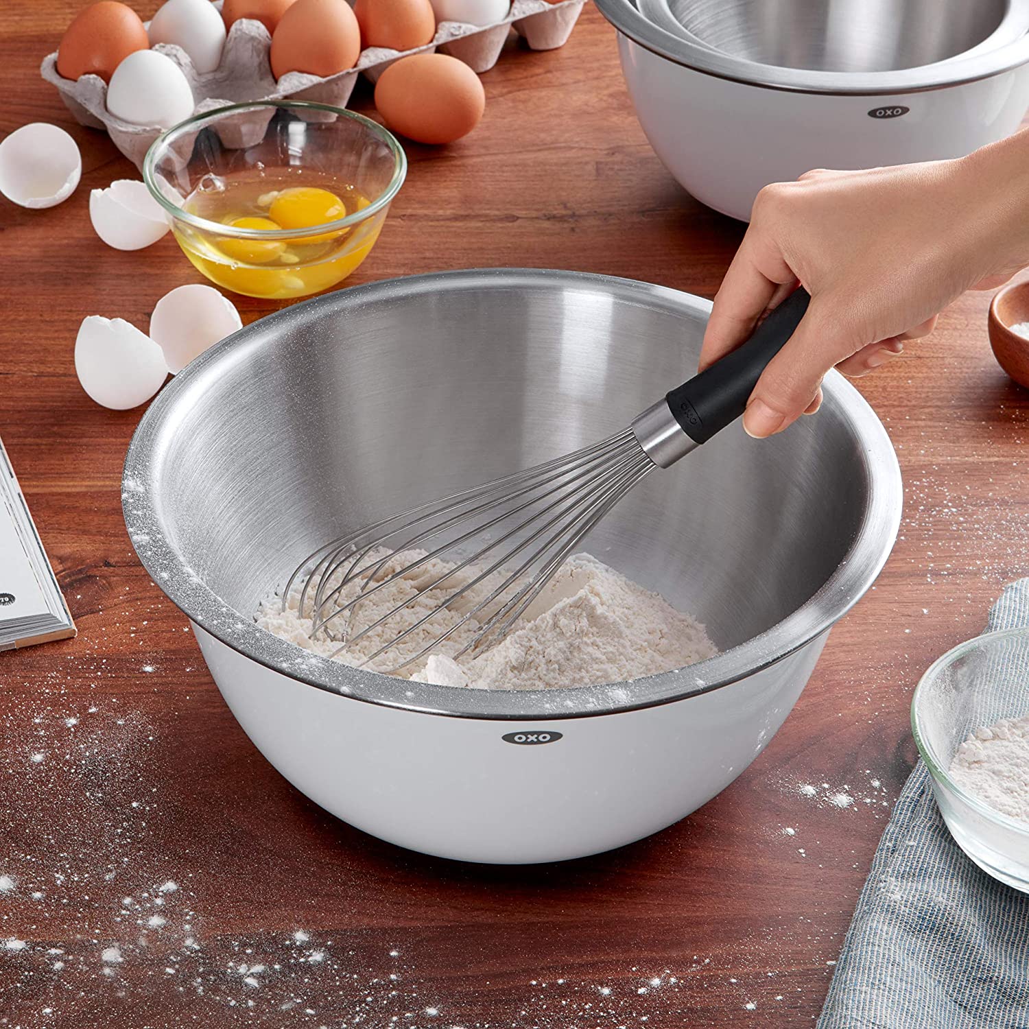 The indispensable kitchen gadget for emulsifying, whipping and whipping